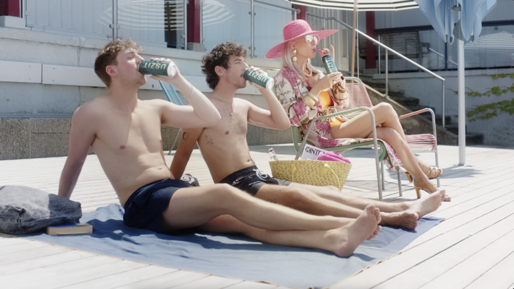 Brand Studio realisiert neue Image-Clips für USZIT Bier - Ringier